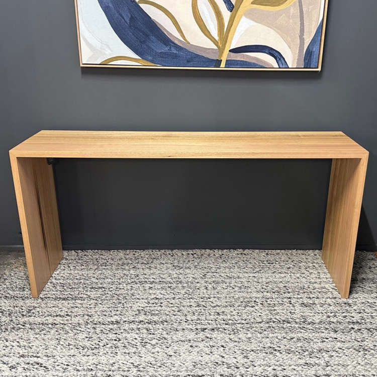 Waterfall Console Table – Gallus & Rea