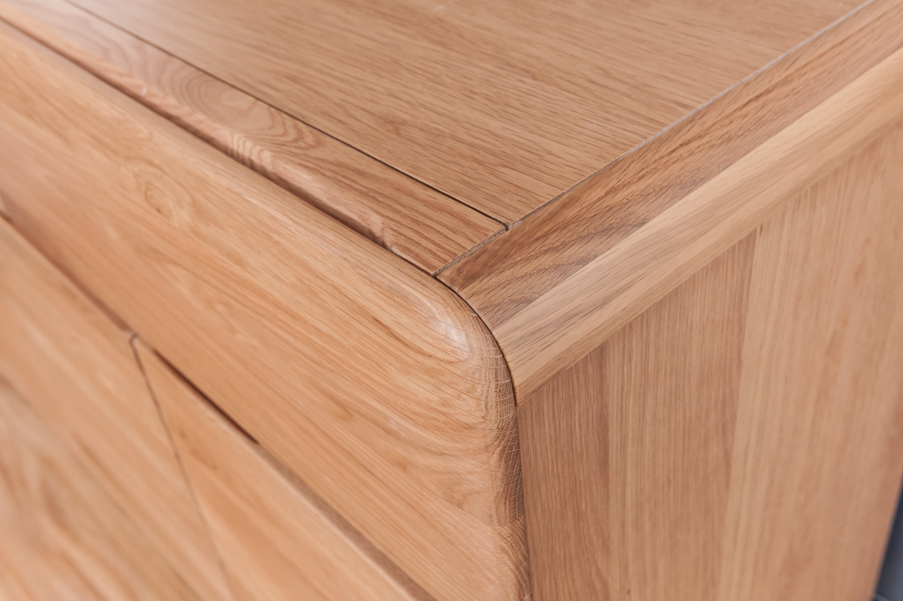 Adele Buffet – Gallus & Rea